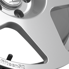 Rally Sport Tarmac - Speed Silver | Fifteen52 | Cast Wheels